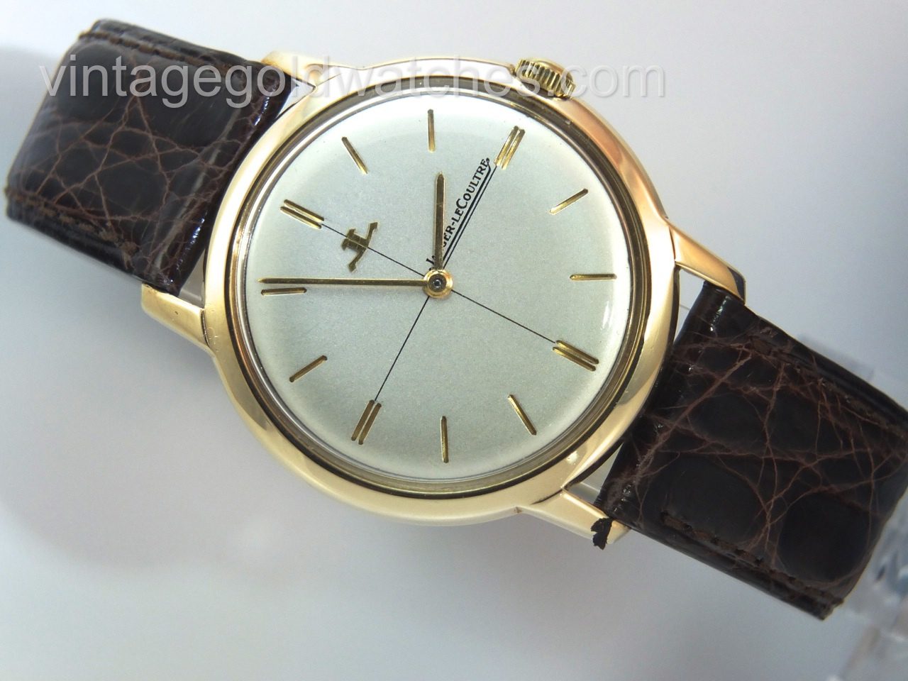 Jaeger LeCoultre 9K gold 1973 34mm | Vintage Gold Watches Jaeger LeCoultre 9K gold 1973 34mm | Vintage Gold Watches